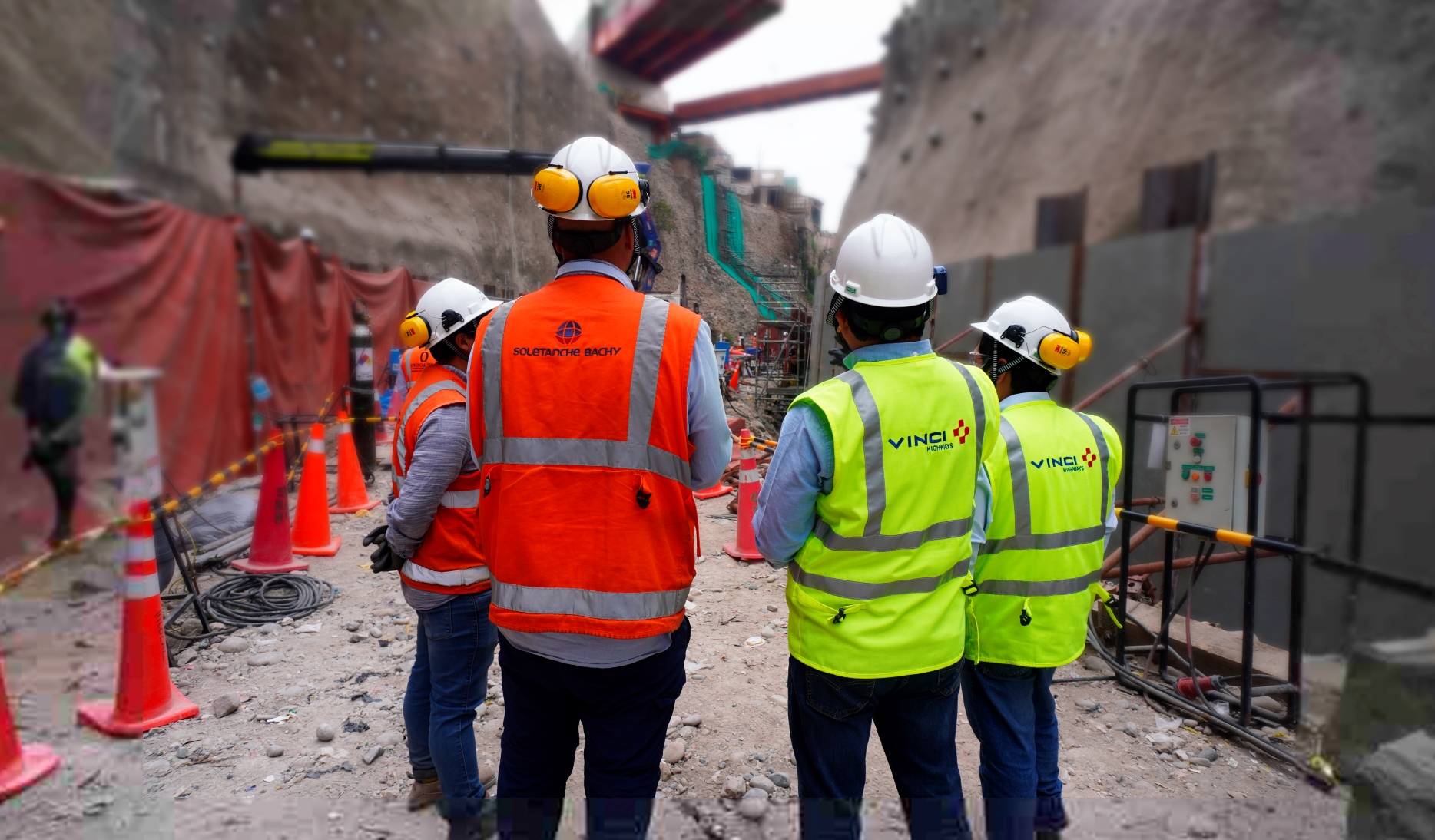 Lima Expresa culminó plan de reforzamiento del talud del río Rímac ...